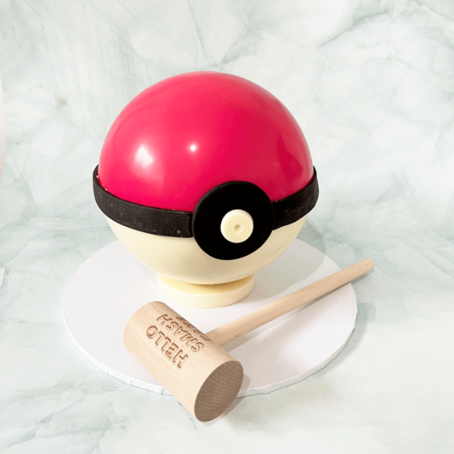 Poké Ball Smash Cake – Hello Smash Cake